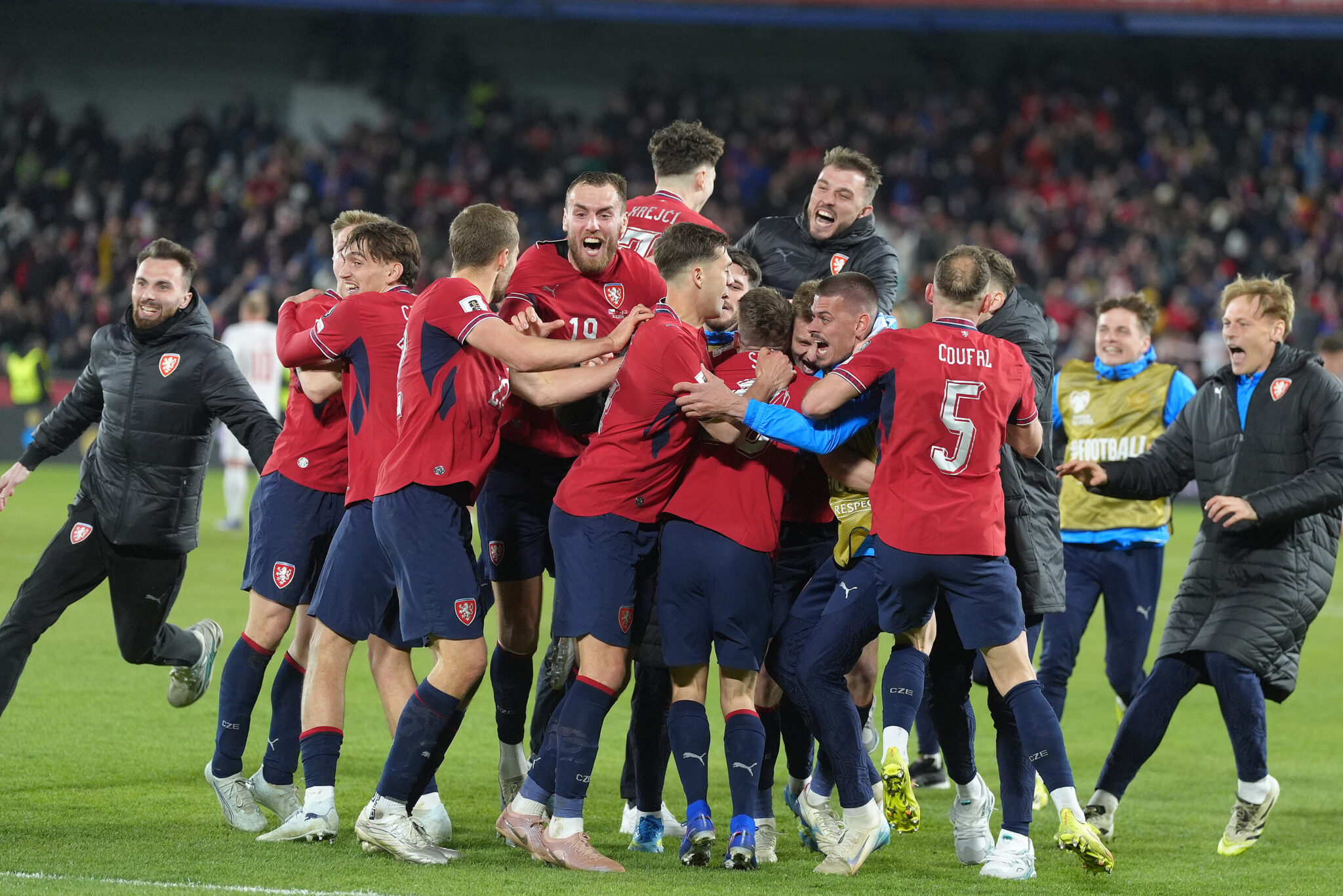 MS 2026 vstupenky a zájezdy | Česká reprezentace na MS | fotbalovysen.cz